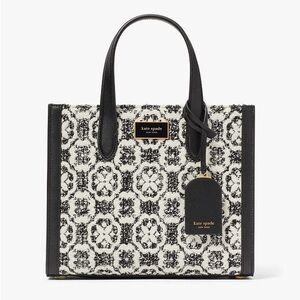 kate spade | Bags | Kate Spade Nwt Manhattan Spade Flower Monogram ...